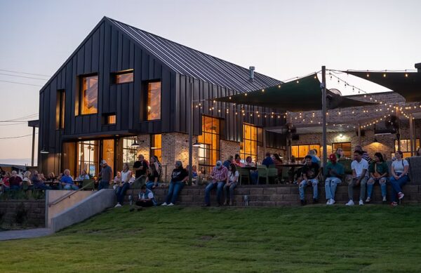 Southern Tail Brewing - LR - Arkansas Foodbank Restaurant Week